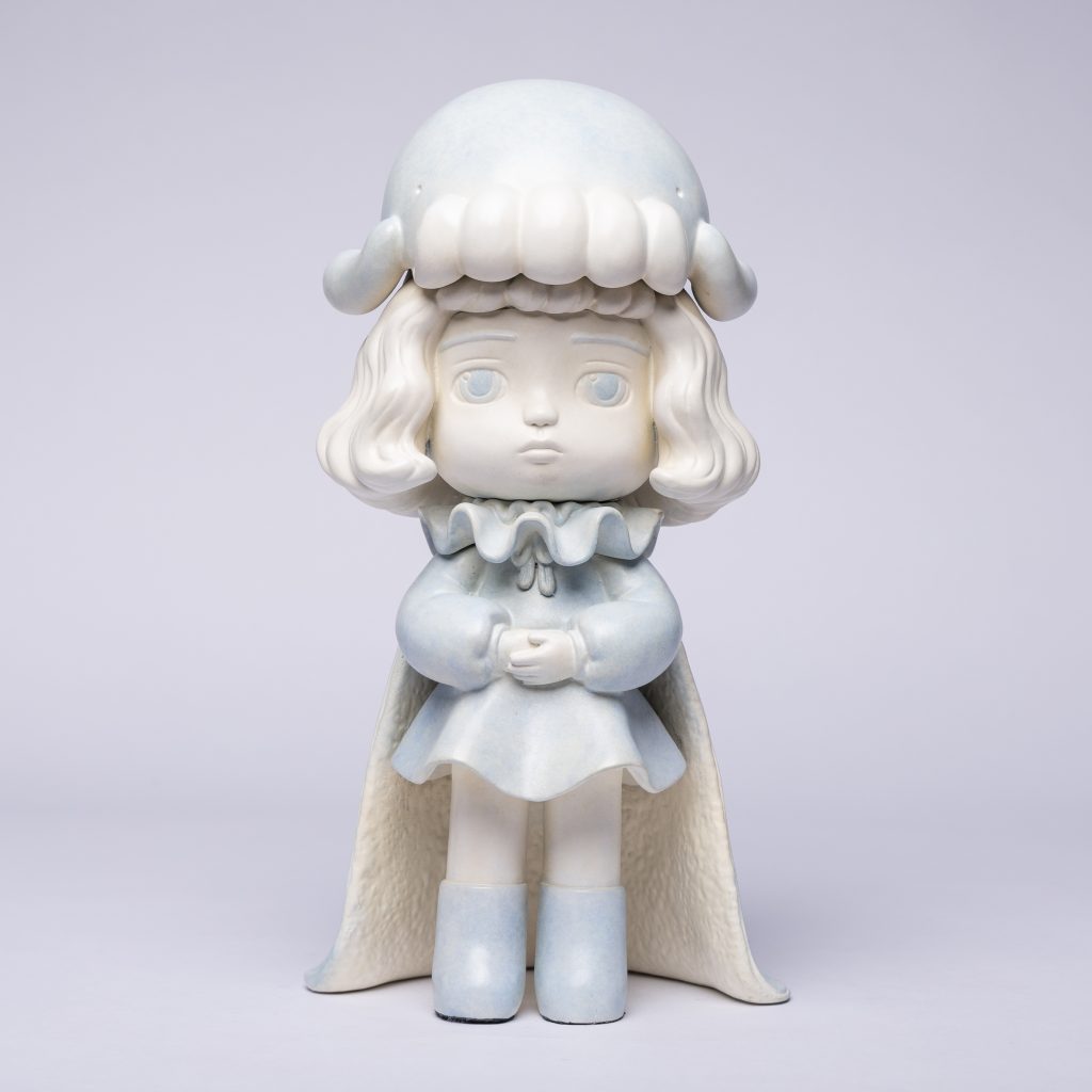 QUEEN CHALOTTE - SHALLOW CROWN - TRENDY GALLERY